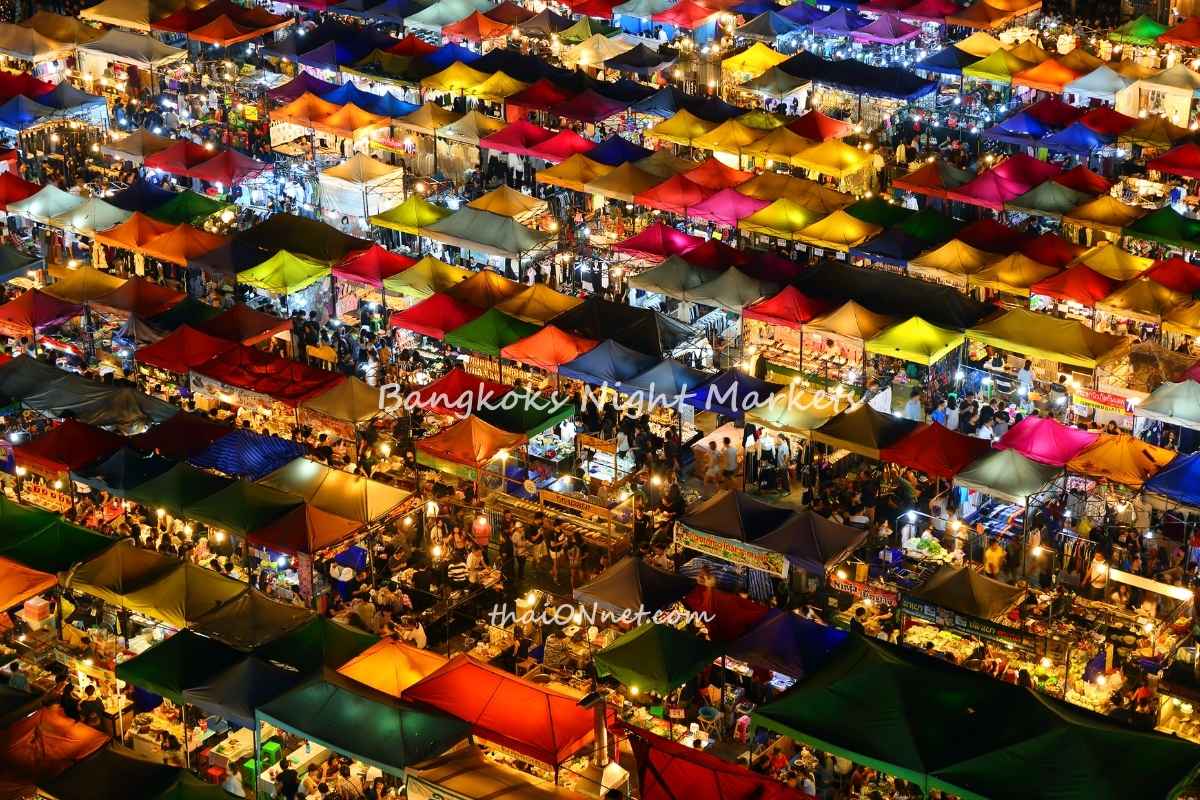 Exploring Bangkoks Night Markets